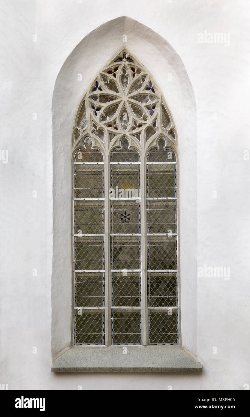 Ornamented window of a cathedral in gothic style Stock Photo - Alamy