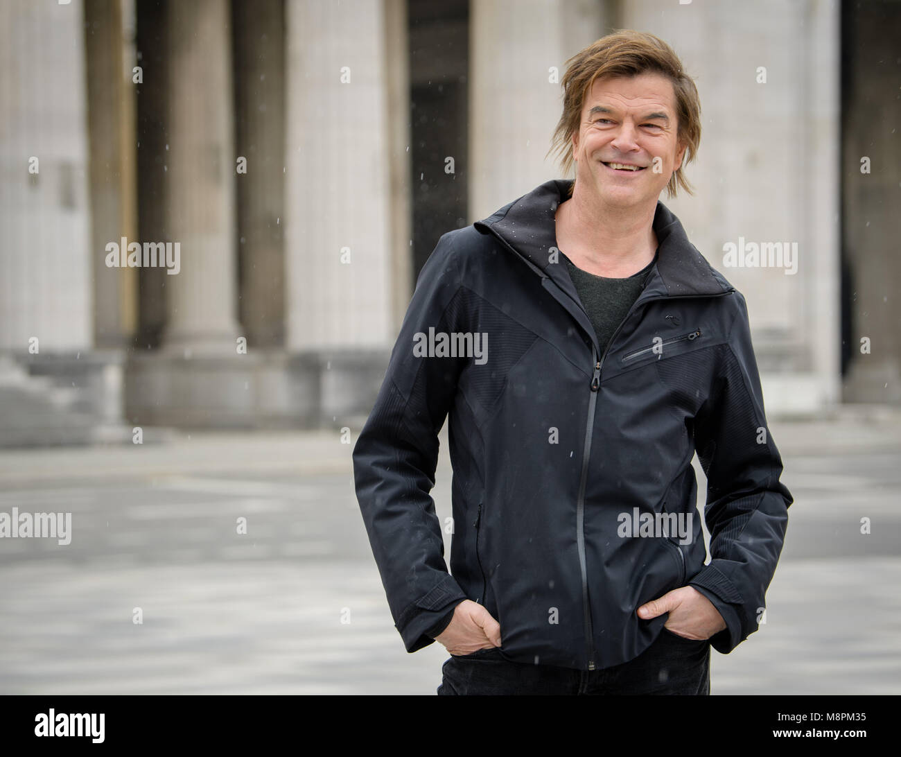 Punk rock frontman hi-res stock photography and images - Alamy