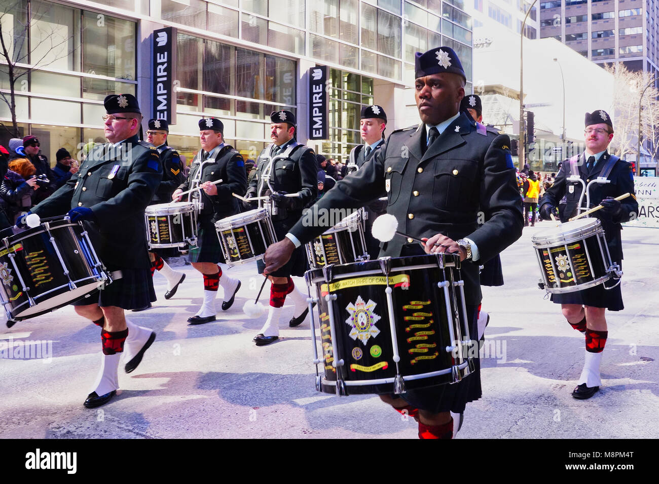 Playing military drums hi-res stock photography and images - Alamy