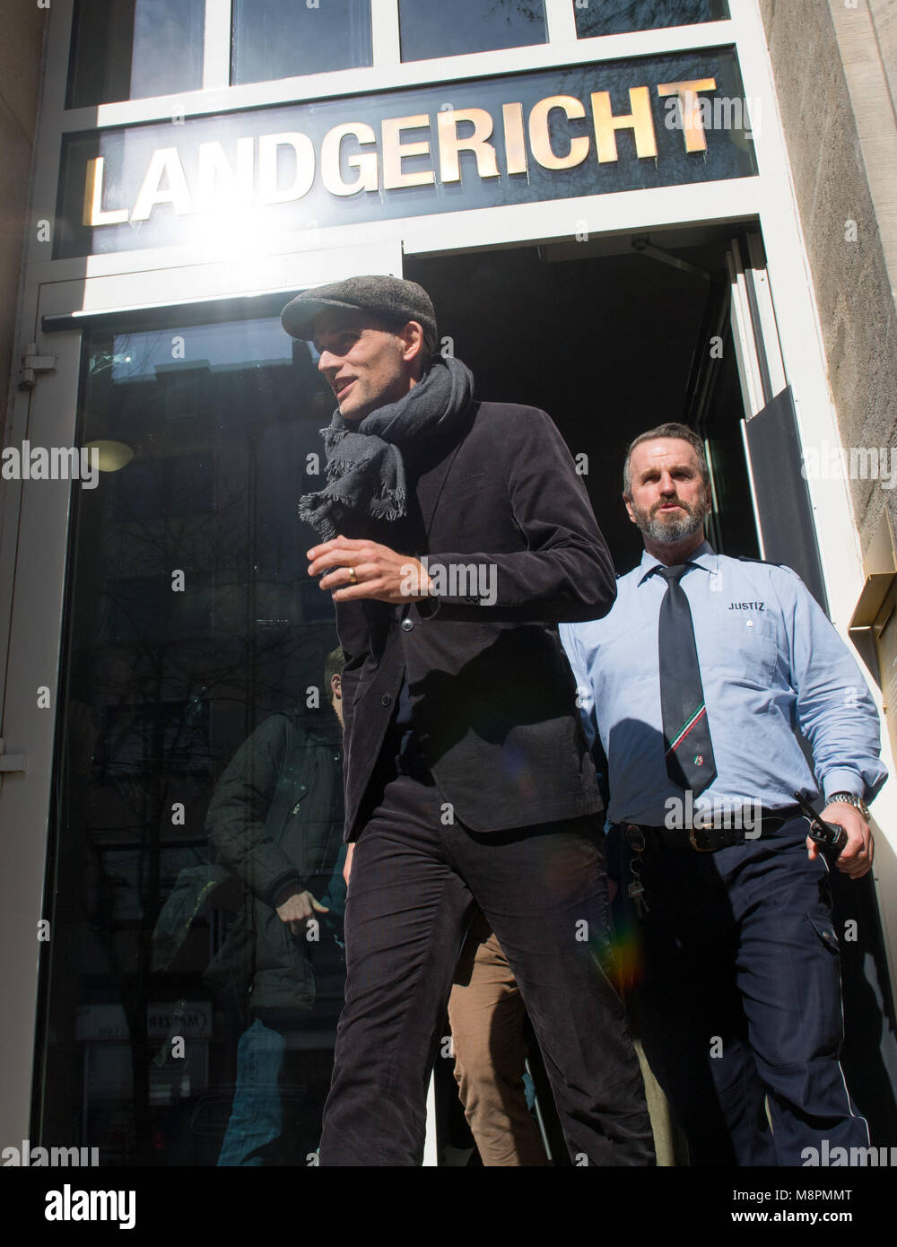 Team bus borussia dortmund hi-res stock photography and images - Alamy