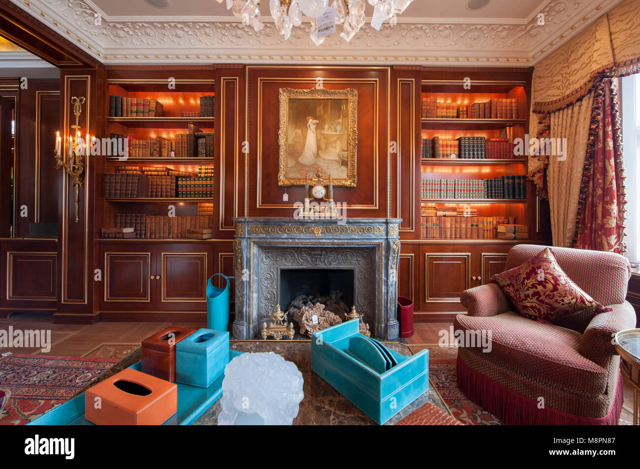 The walid juffali collection hi-res stock photography and images - Alamy