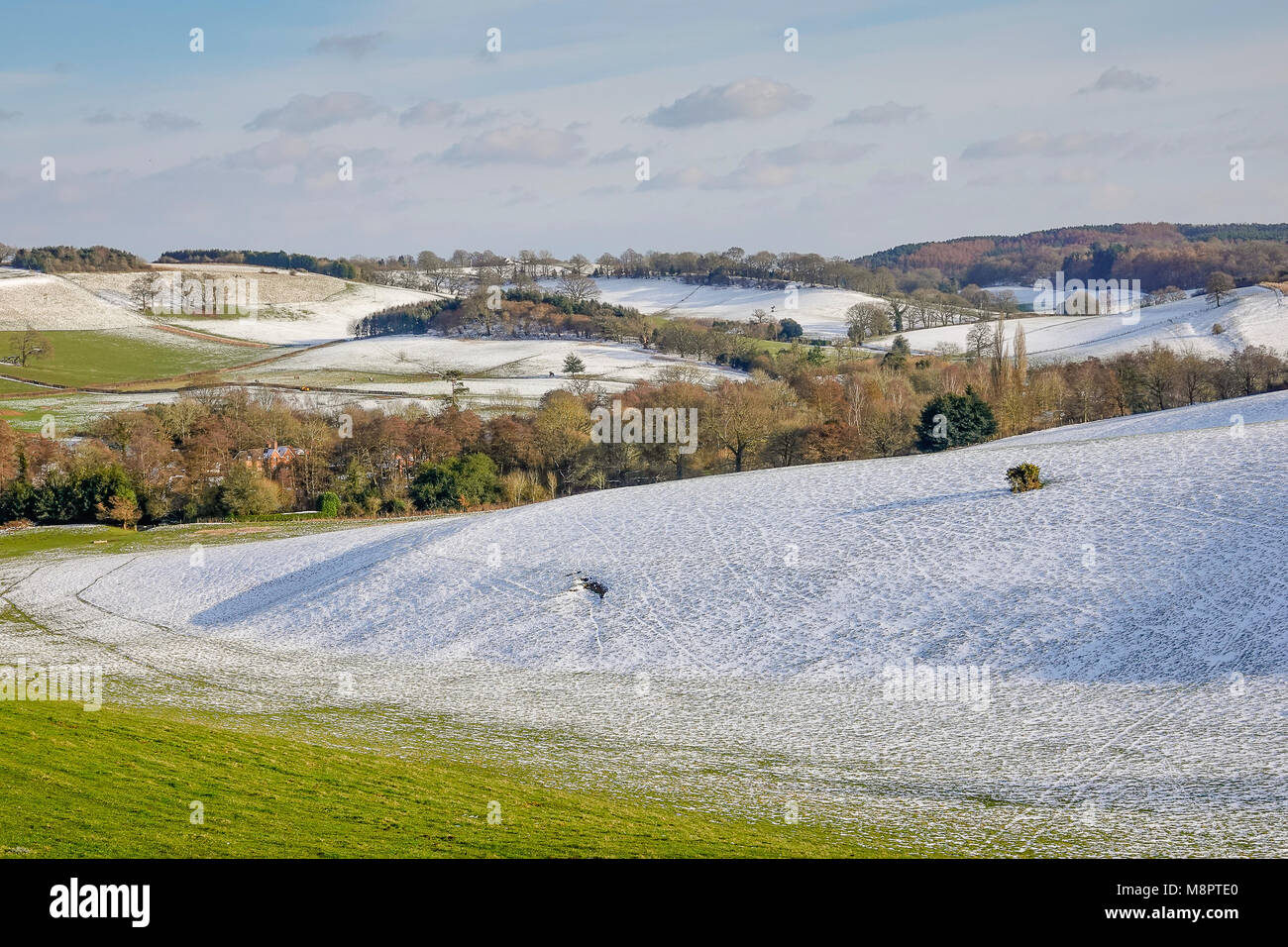 Thorncombe Street, Godalming. 19th March 2018. Heavy snowfall began to ...