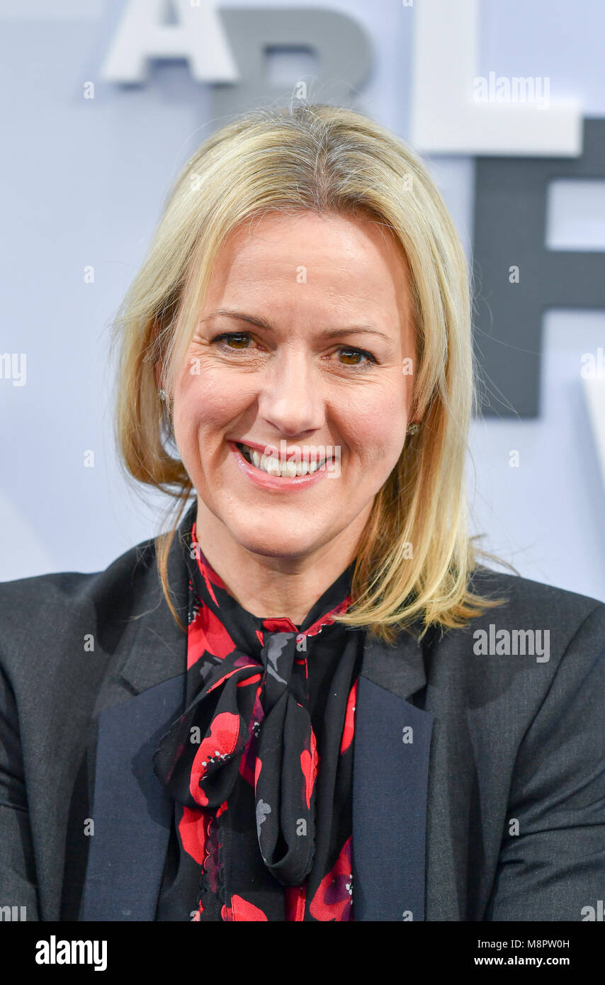 Jojo moyes author hi-res stock photography and images - Alamy