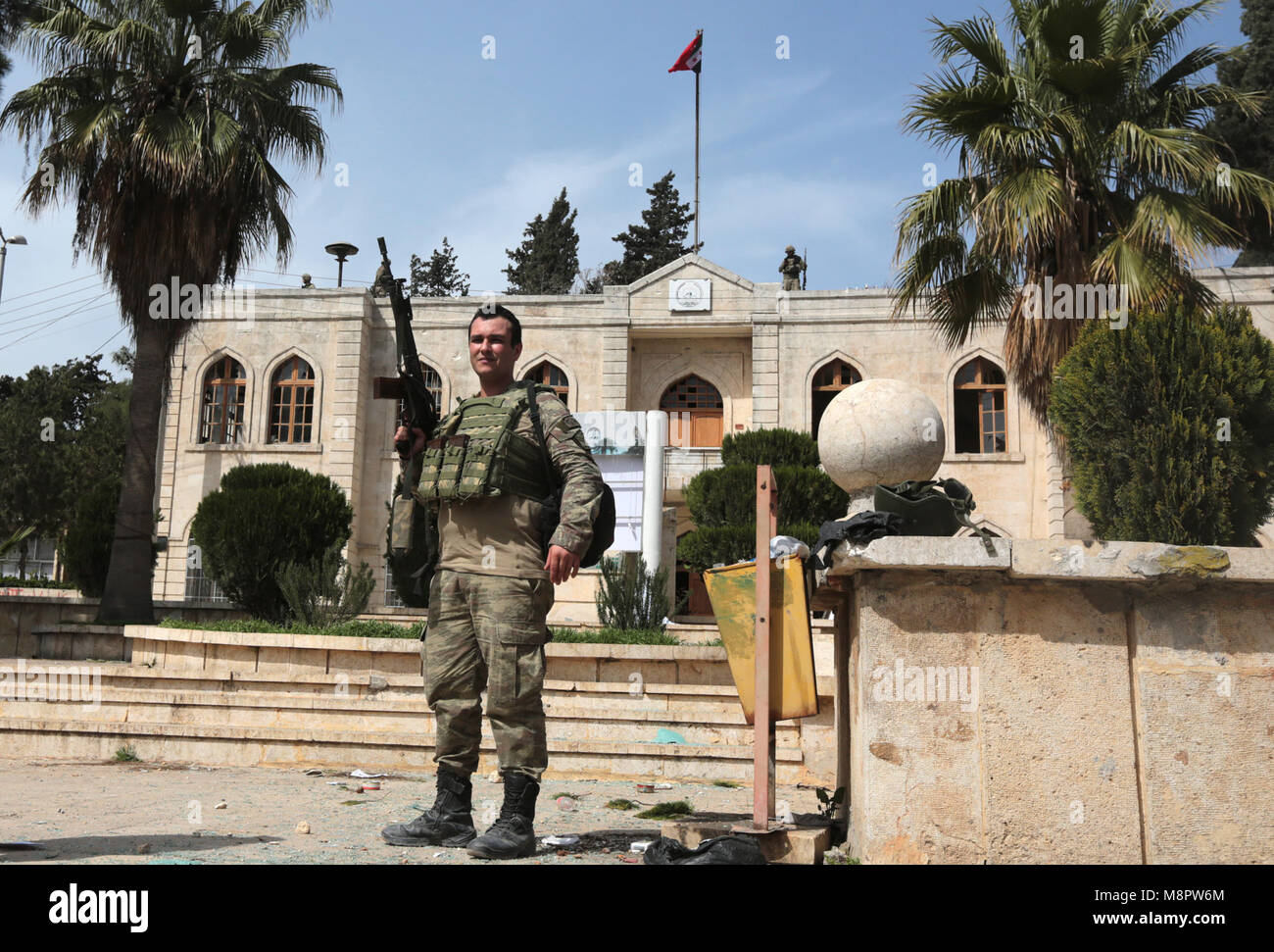 Turkish army guard hi-res stock photography and images - Alamy
