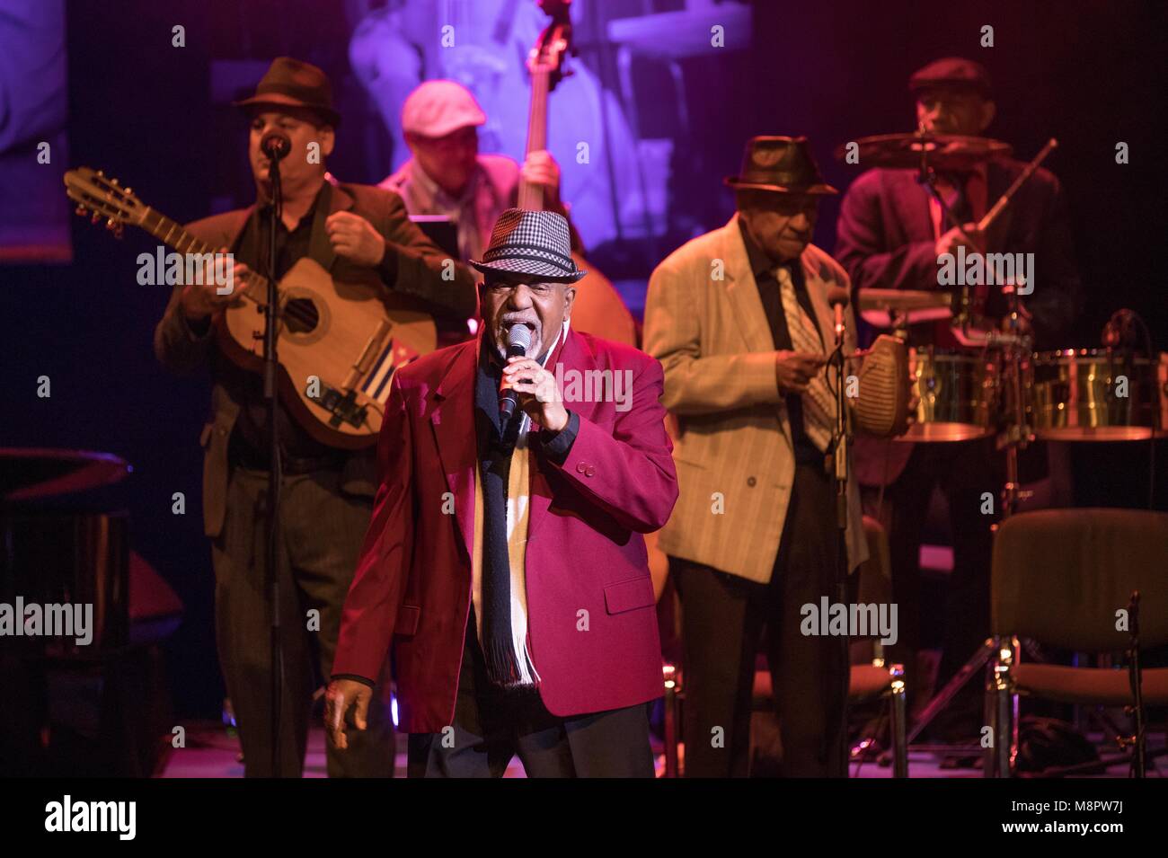 Rene azcuy hi-res stock photography and images - Alamy