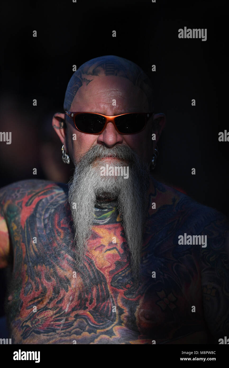 Motorcyclists on beach in hi-res stock photography and images - Alamy