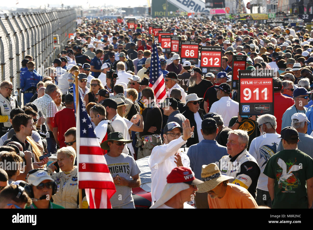 Pit walk hi-res stock photography and images - Alamy