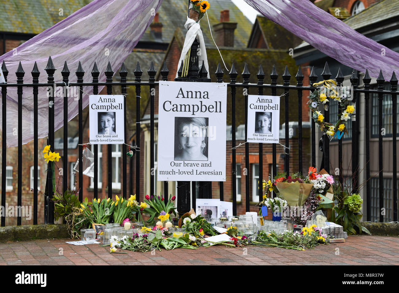 The battle of lewes memorial hi-res stock photography and images - Alamy