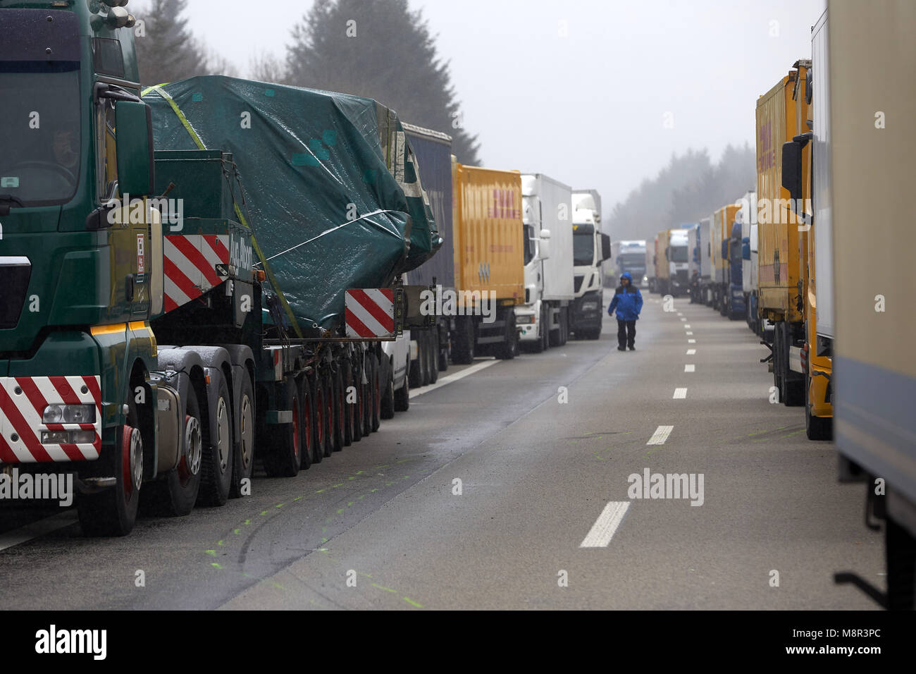 Autobahn a 61 hi-res stock photography and images - Alamy