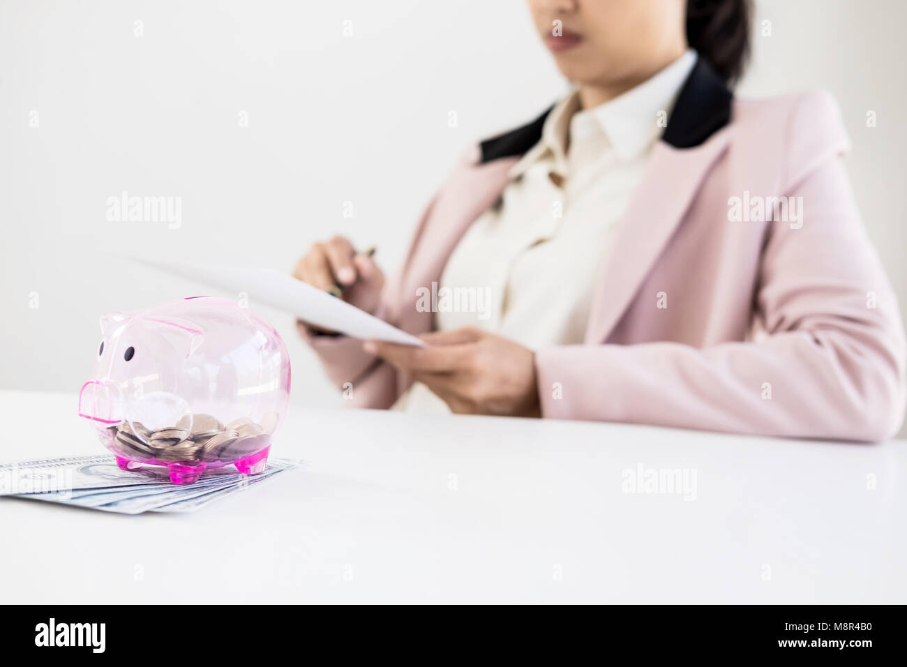 business man counting money at the table, accounting concept Stock ...