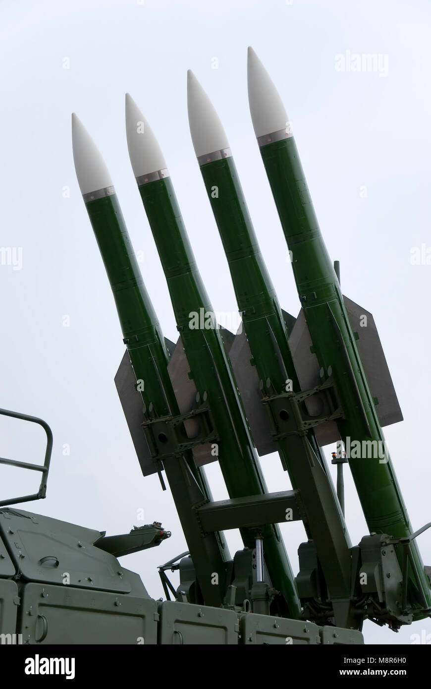 Rocket launcher missile army hi-res stock photography and images - Alamy