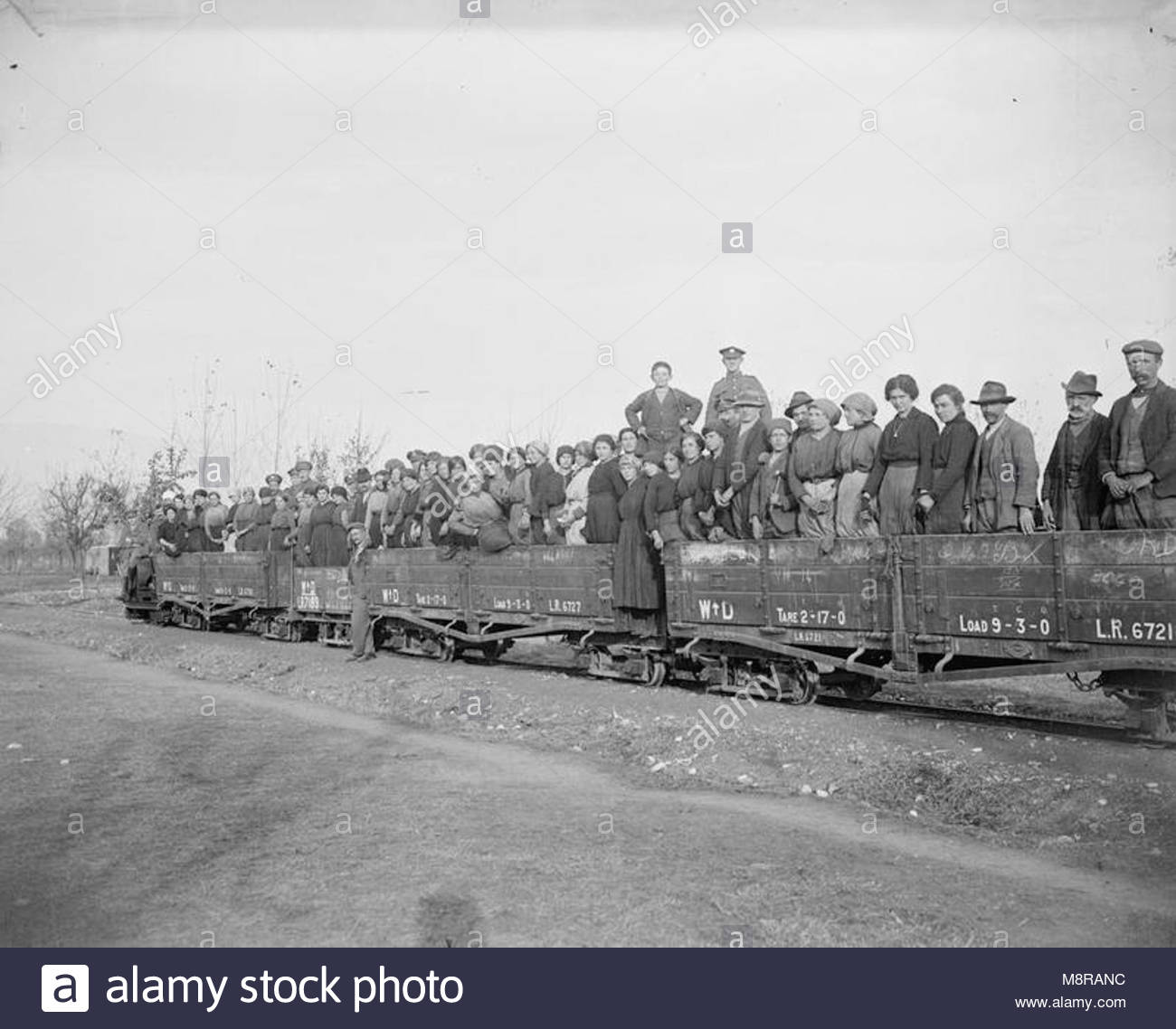 Women Railway First World War Stock Photos & Women Railway First World ...