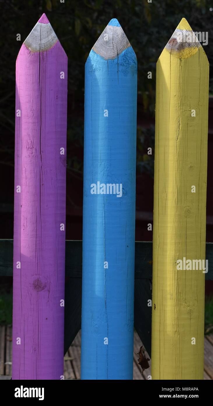Pencil fence hi-res stock photography and images - Alamy