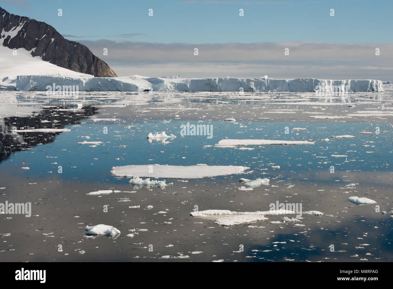 A beautiful frozen landscape scene in Antarctica Stock Photo - Alamy