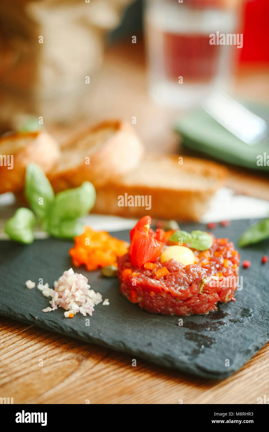 Slate restaurant hi-res stock photography and images - Alamy