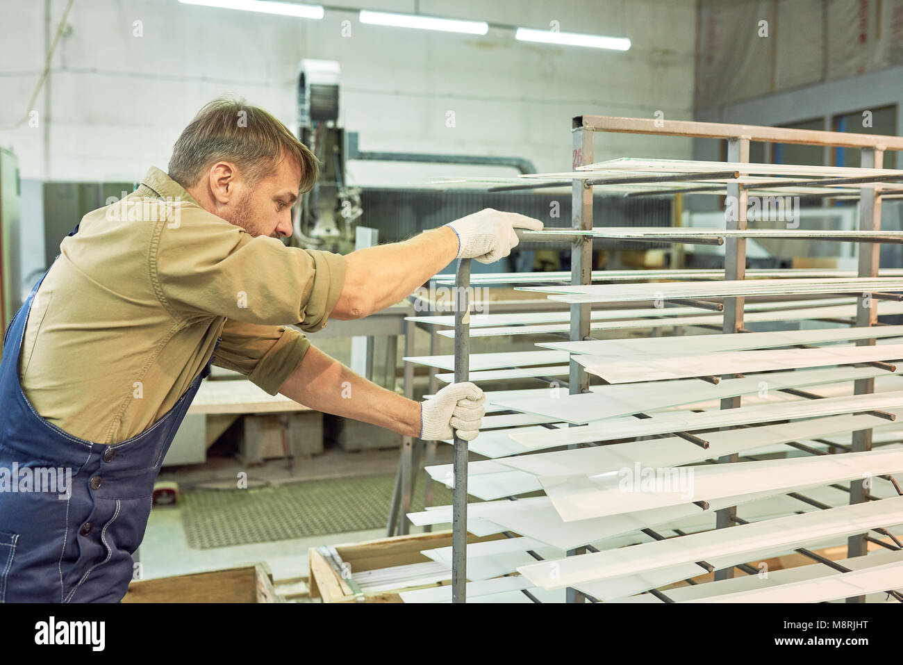 Worker materials hi-res stock photography and images - Alamy