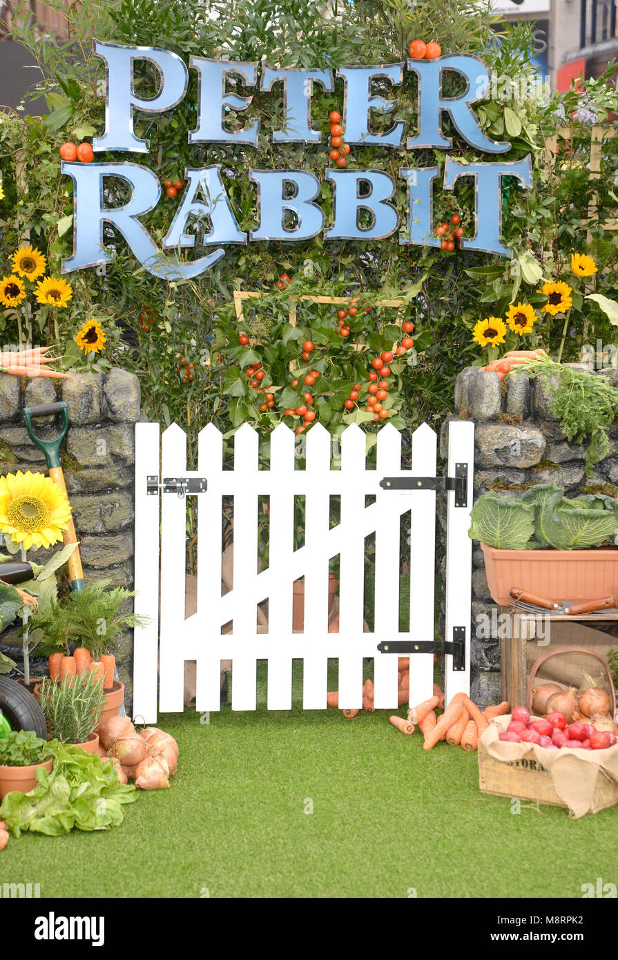 Photo Must Be Credited ©Alpha Press 078237 11/03/2018 Atmosphere Peter ...