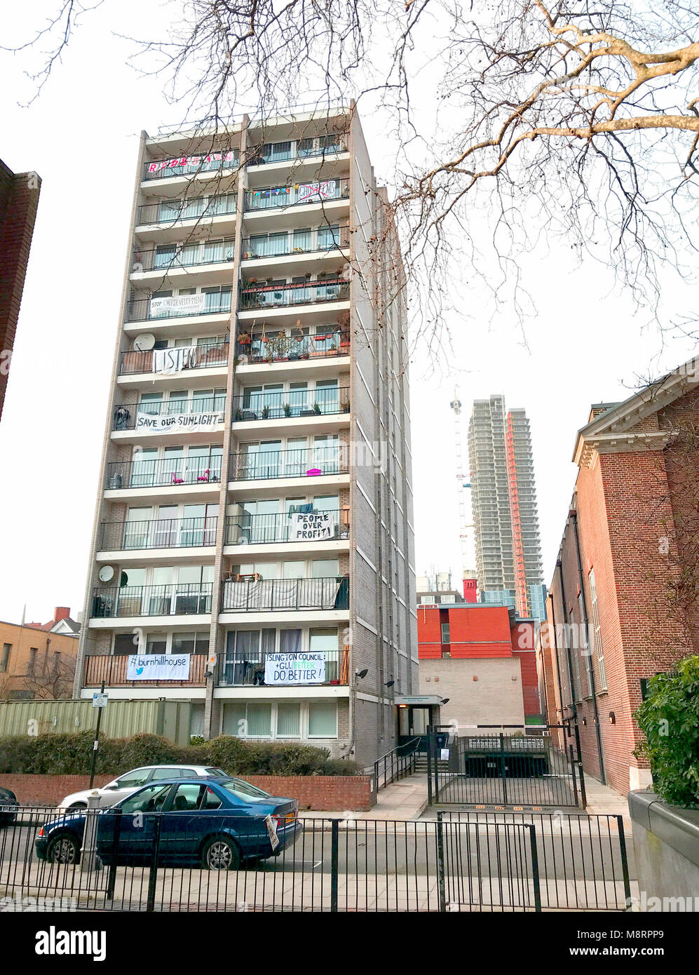 Islington council flats hi-res stock photography and images - Alamy