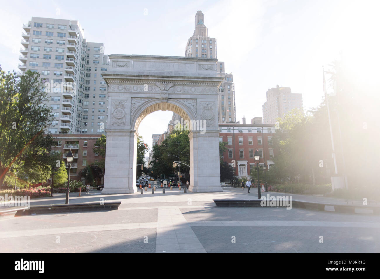 Washington square arch hi-res stock photography and images - Alamy