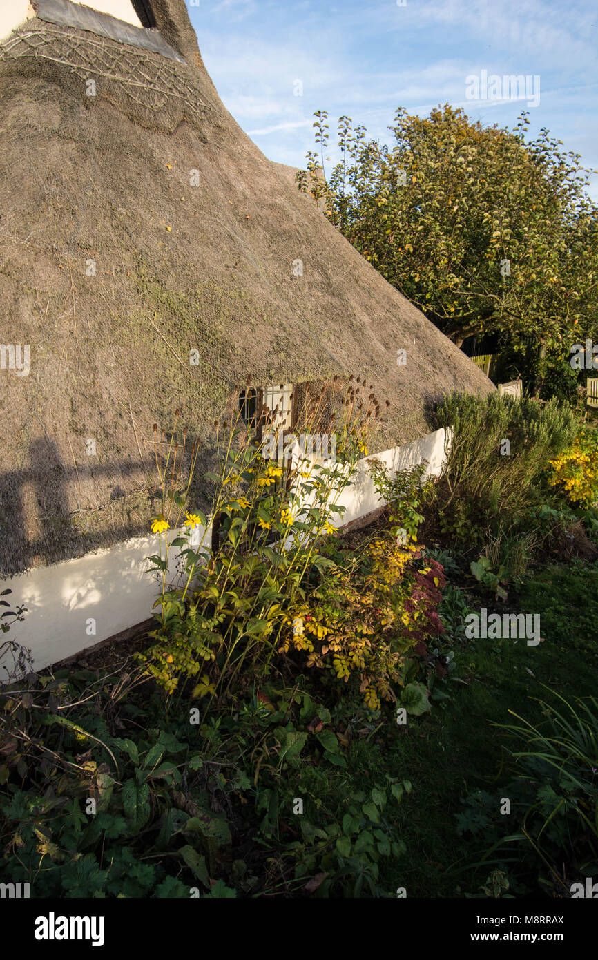 Willy Lots Cottage Flatford Mill Sussex England famous historic ...