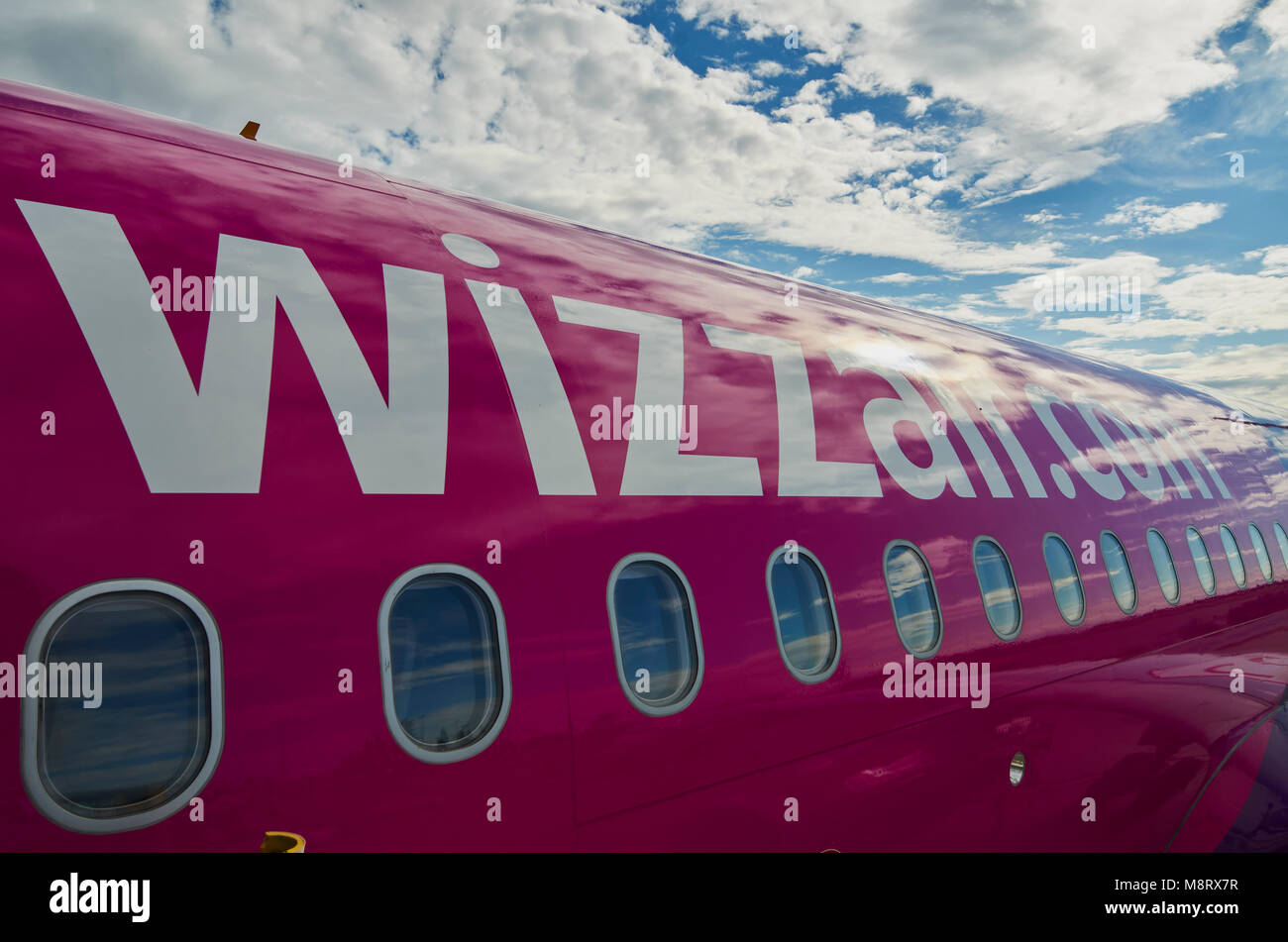 Wizz Air plane Stock Photo - Alamy