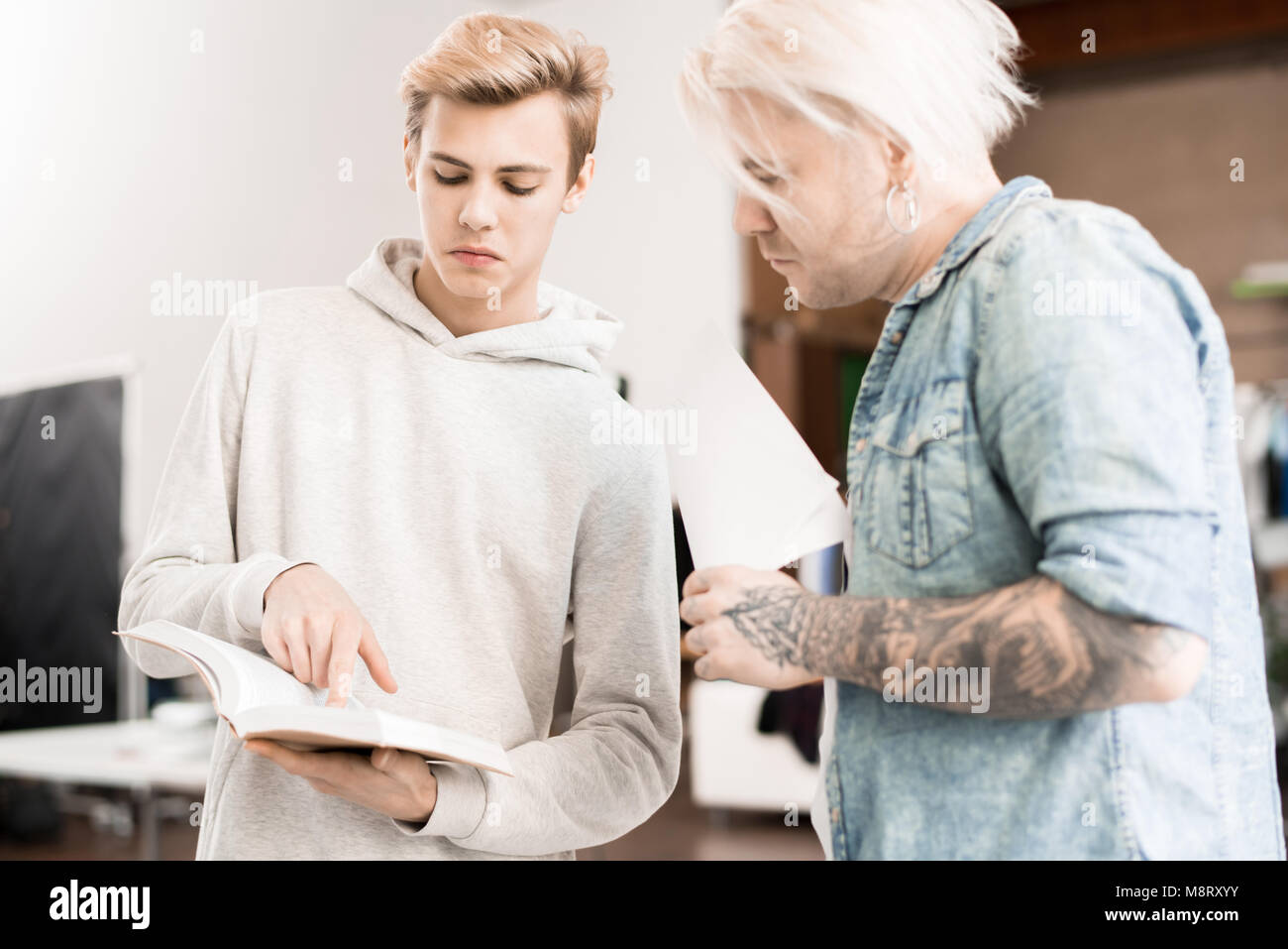 Students preparing for class Stock Photo - Alamy
