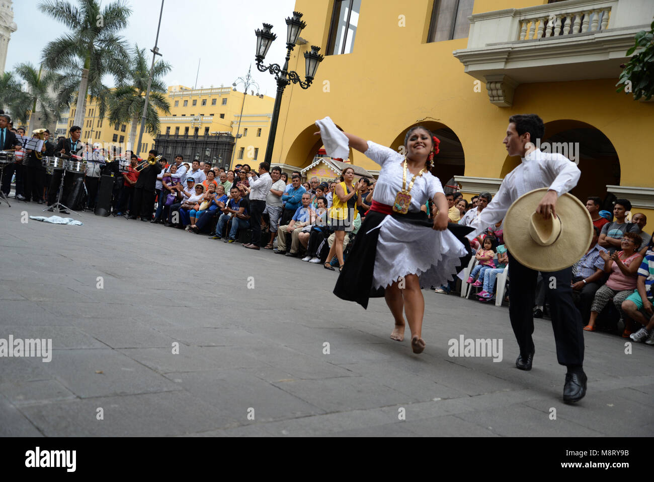 Dance destination hi-res stock photography and images - Alamy