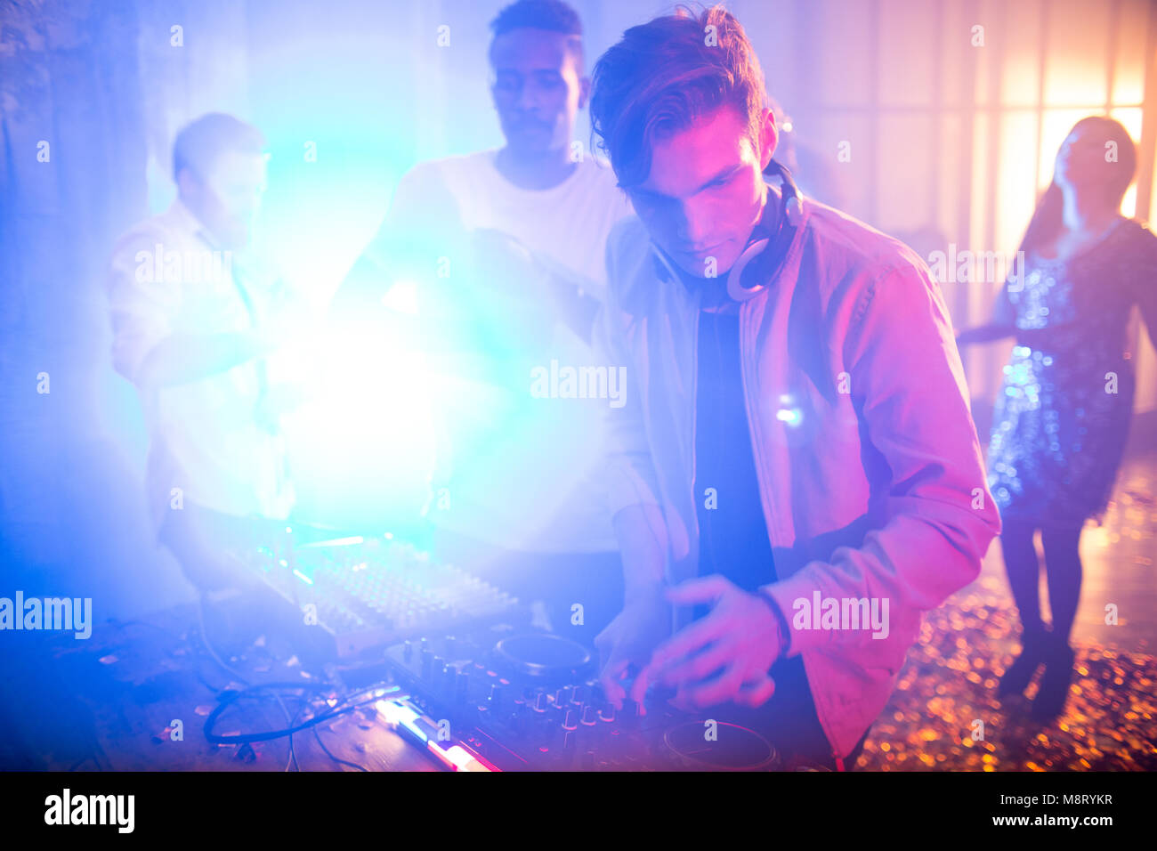 Turntable at night club hi-res stock photography and images - Alamy