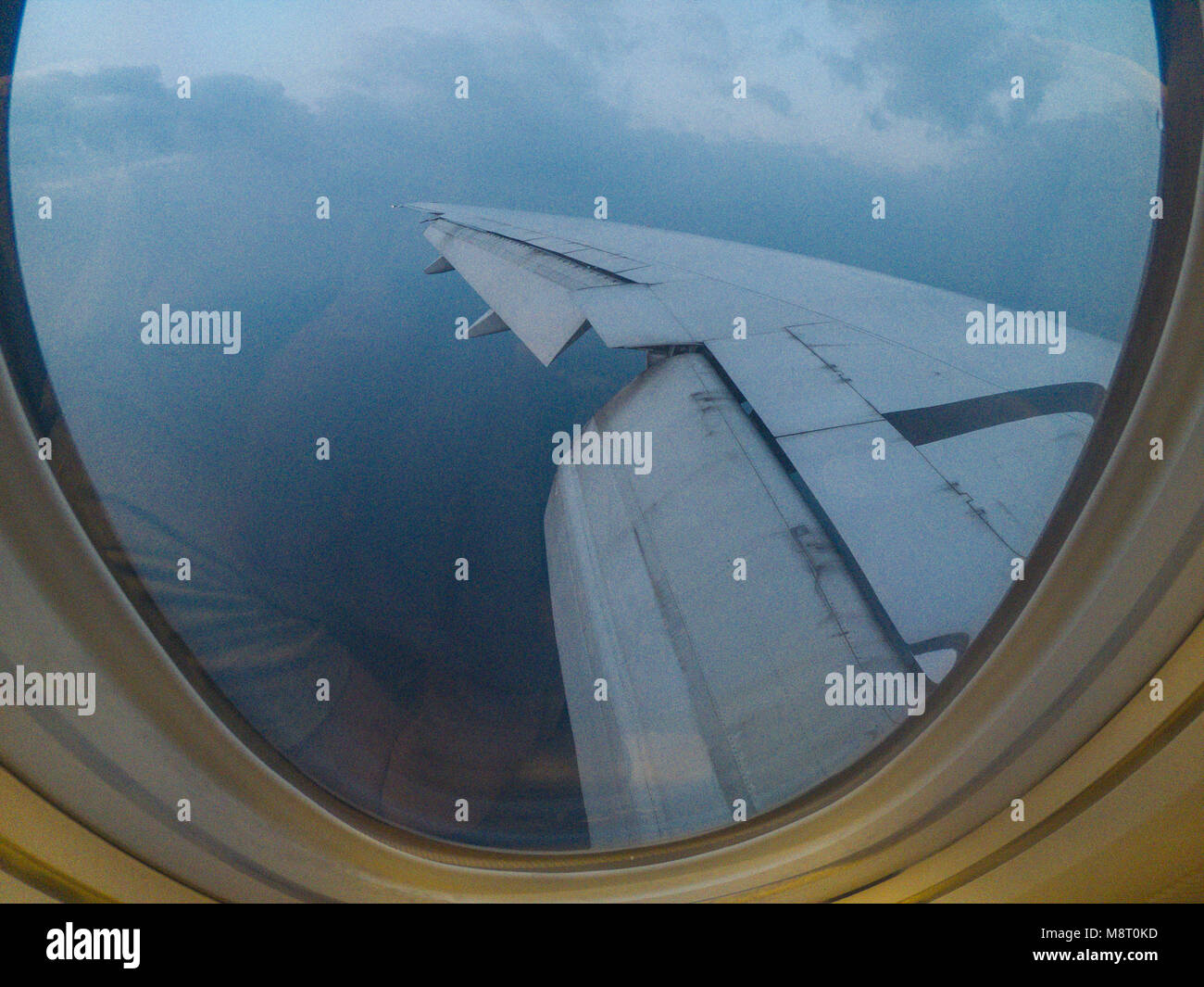Aiplane windows view wing aircraft, airline, airplane, aviation skyline ...