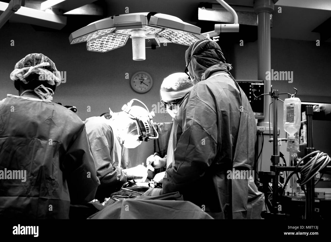Surgeons at work Stock Photo - Alamy