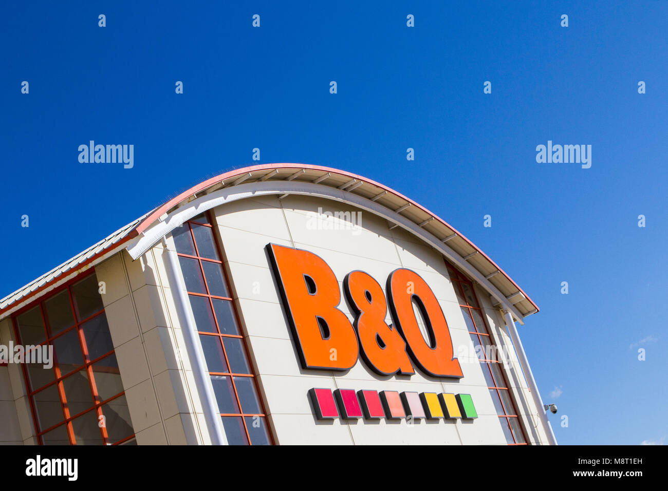 Speke retail park hi-res stock photography and images - Alamy