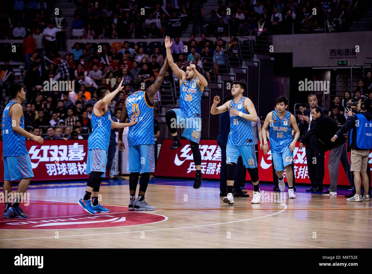 The Xinjiang Flying Tigers Basketball Team defeats Guangdong Tigers 95 ...