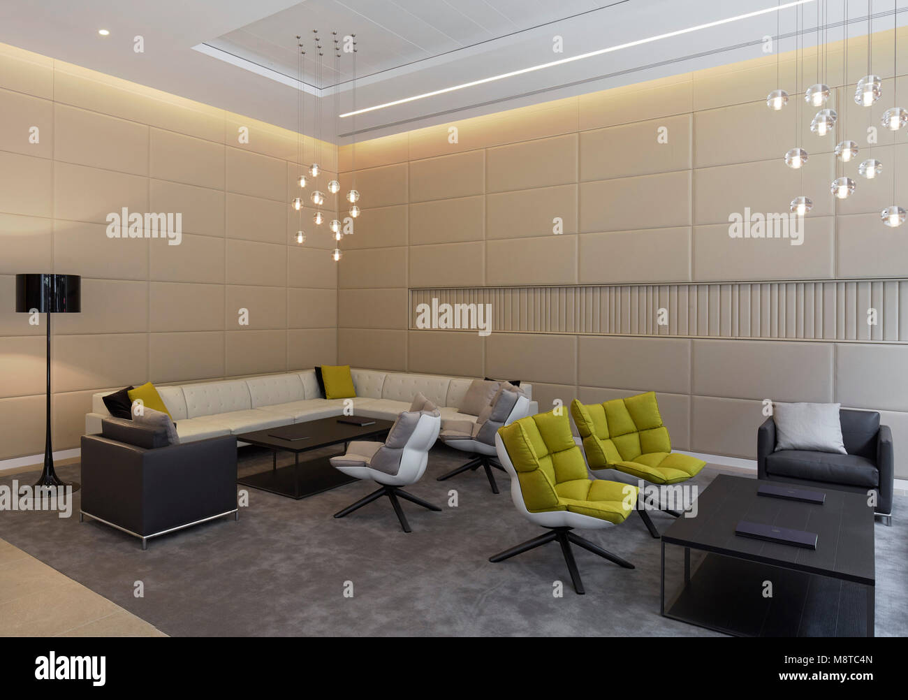 Reception seating hi-res stock photography and images - Alamy