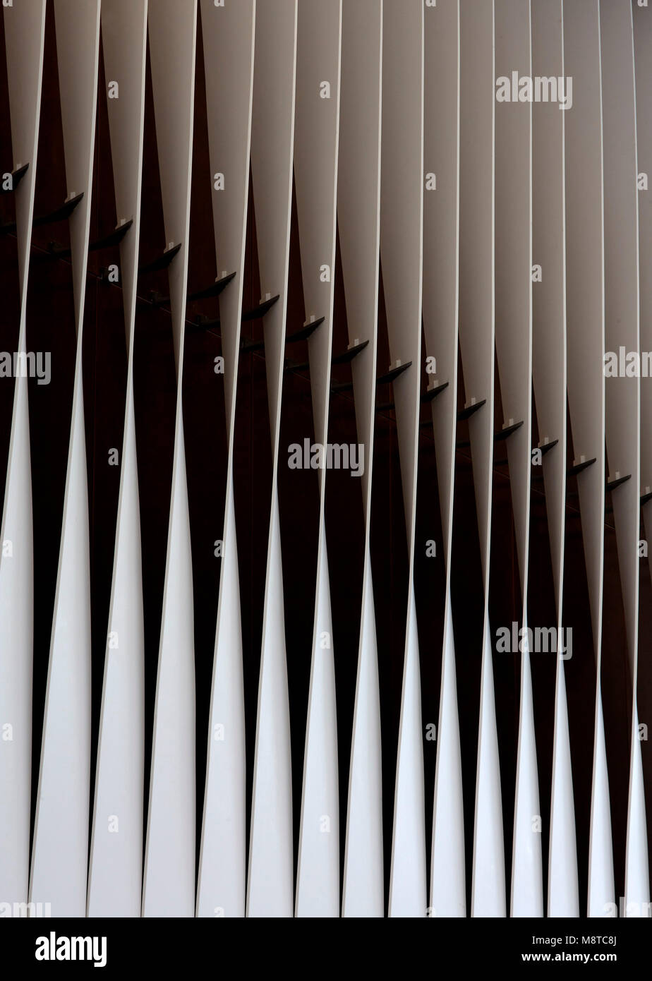 Rainscreen cladding hi-res stock photography and images - Alamy