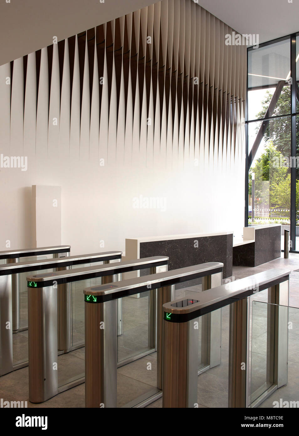 Building atrium reception hi-res stock photography and images - Alamy