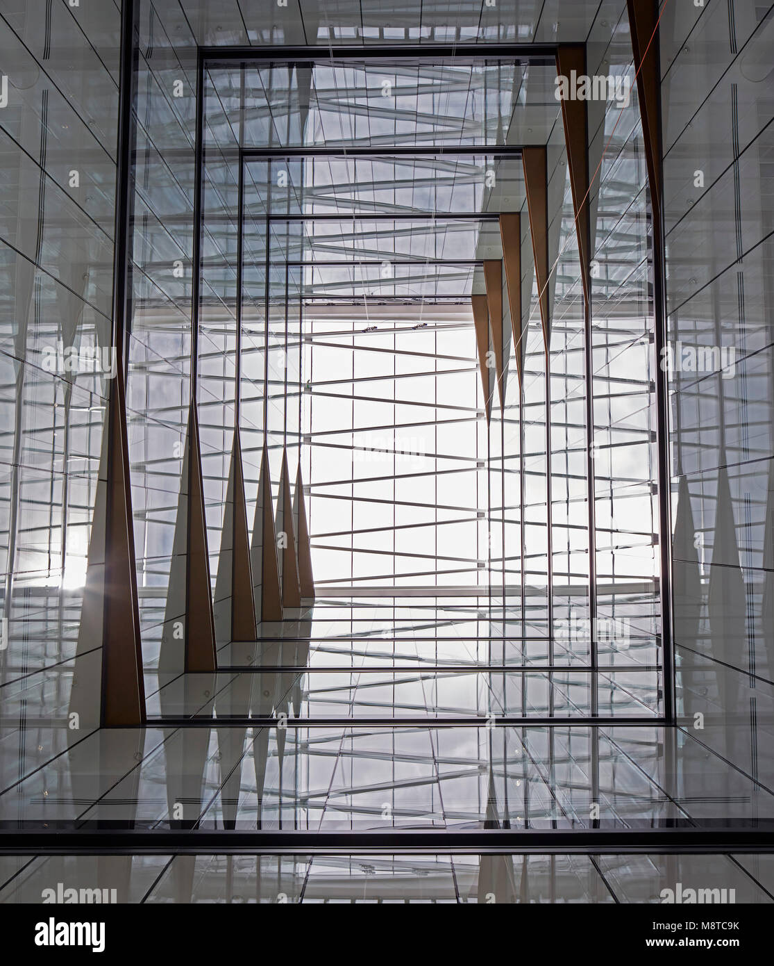 Atrium. 1 Forbury Place, Reading, United Kingdom. Architect: Aukett ...