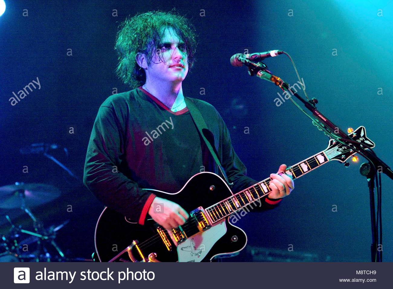Robert Smith The Cure Stock Photos & Robert Smith The Cure Stock Images ...