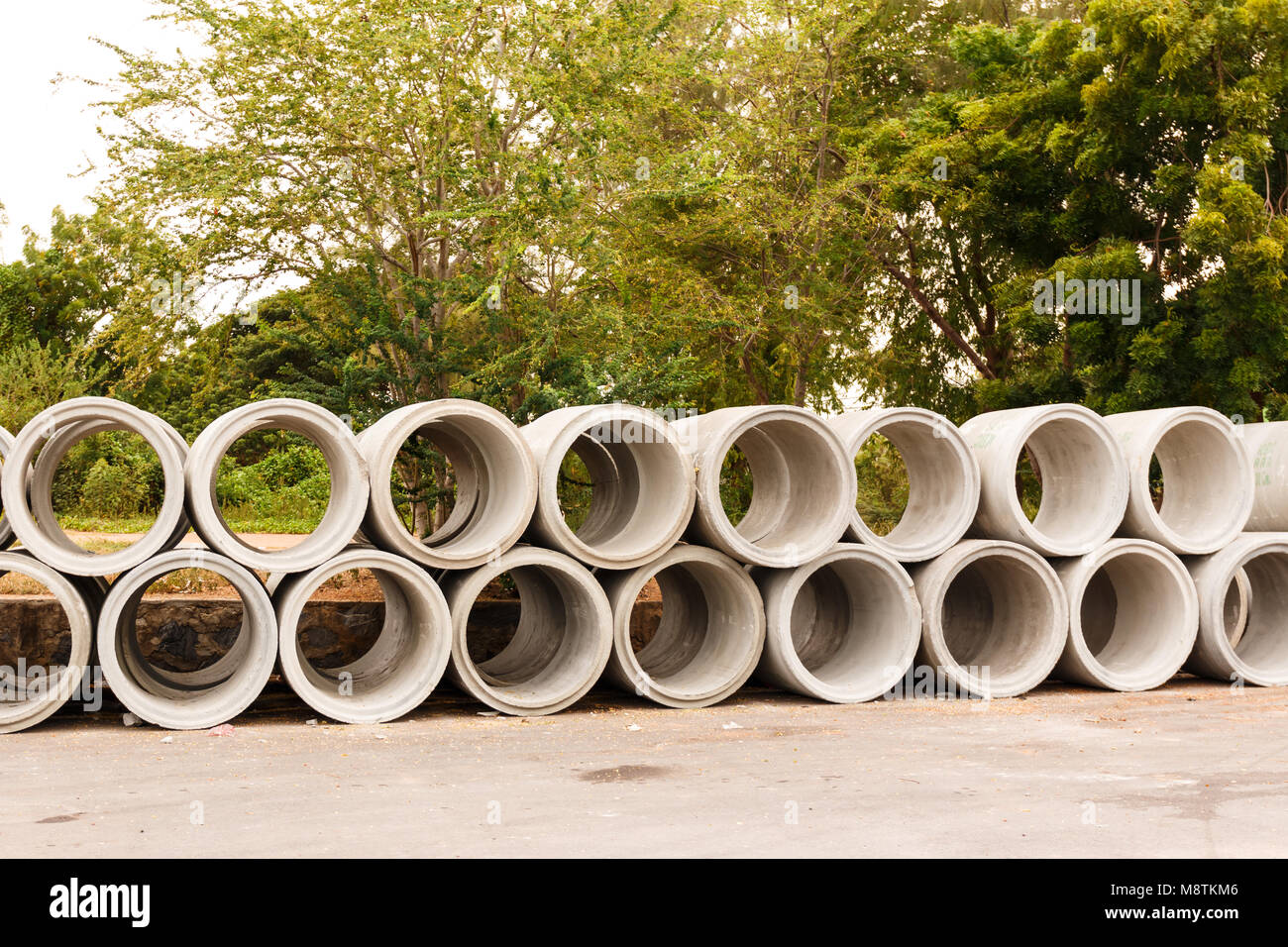Cement pipe hi-res stock photography and images - Alamy