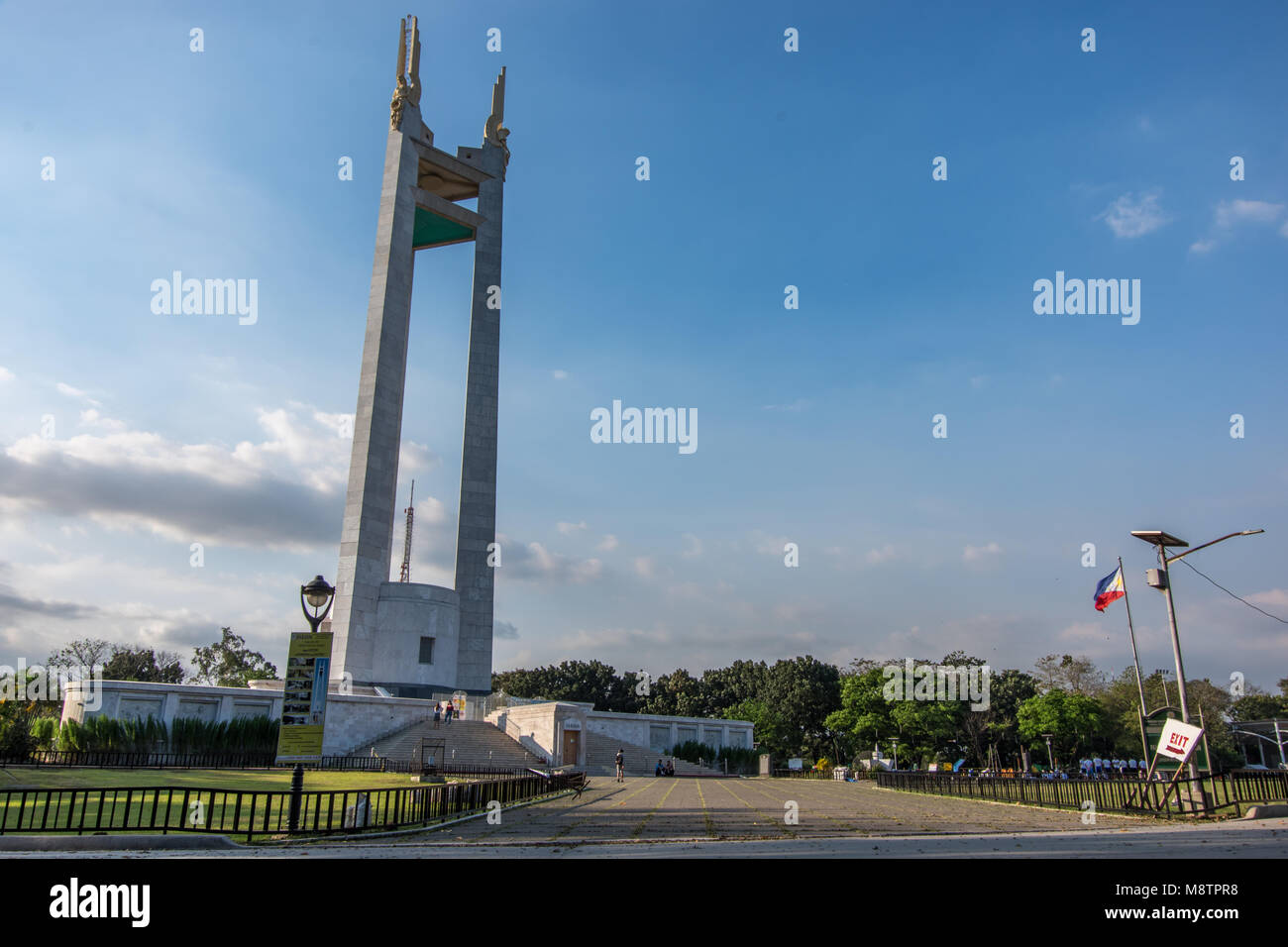 Quezon memorial circle hi-res stock photography and images - Alamy