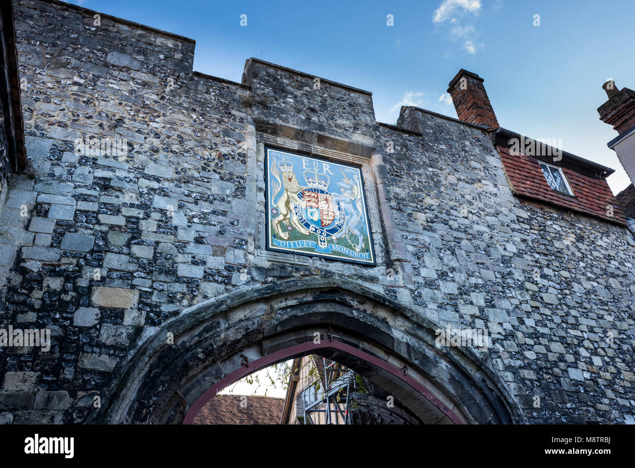 Winchester stone gate hi-res stock photography and images - Alamy