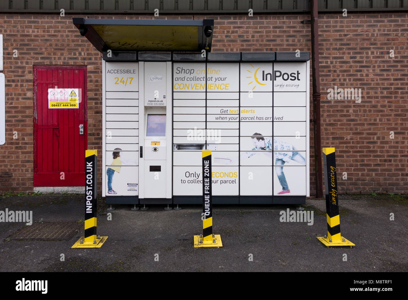 Secoured lockers hi-res stock photography and images - Alamy