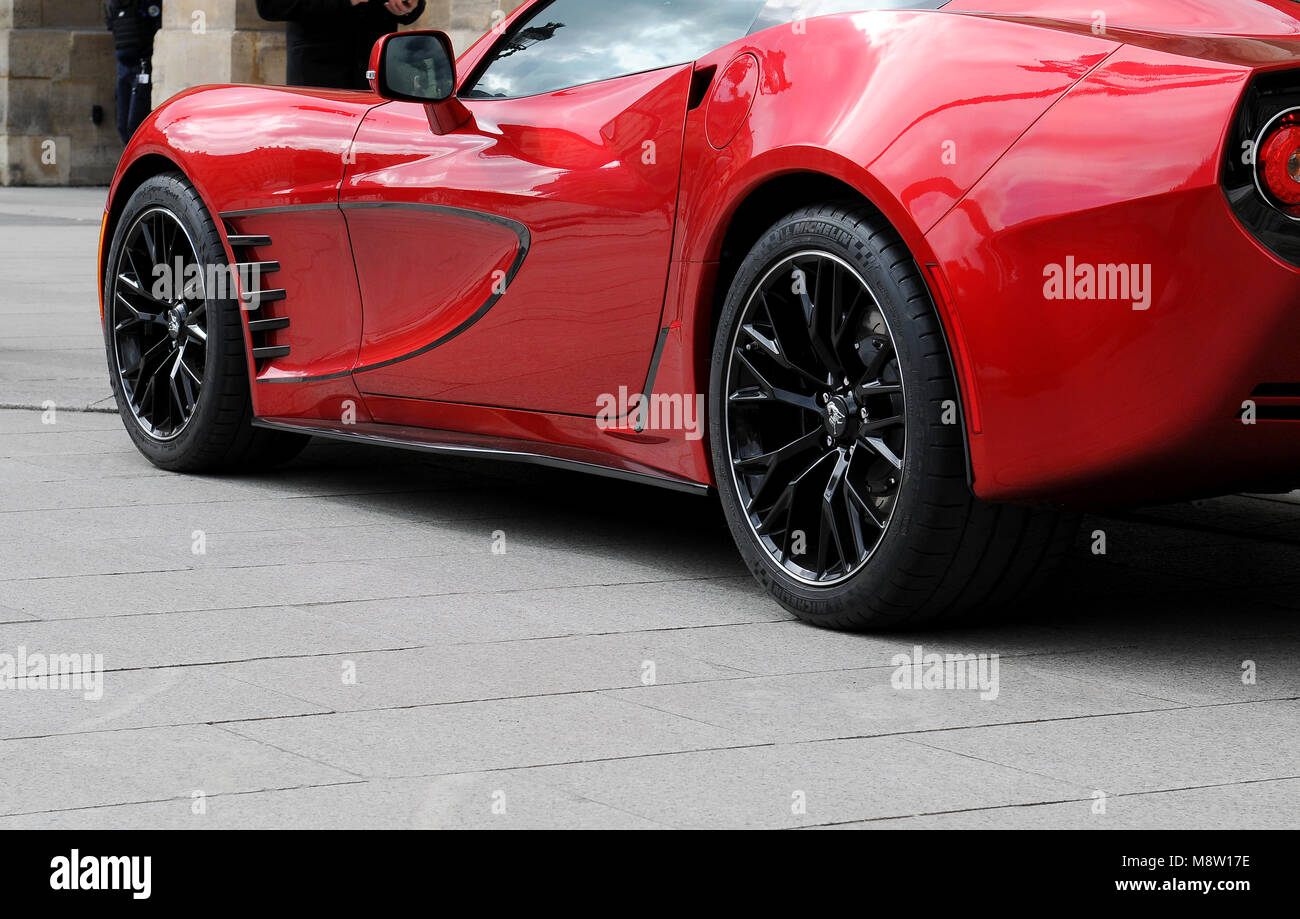 The new Throwback S model by Equus Automotive Stock Photo - Alamy