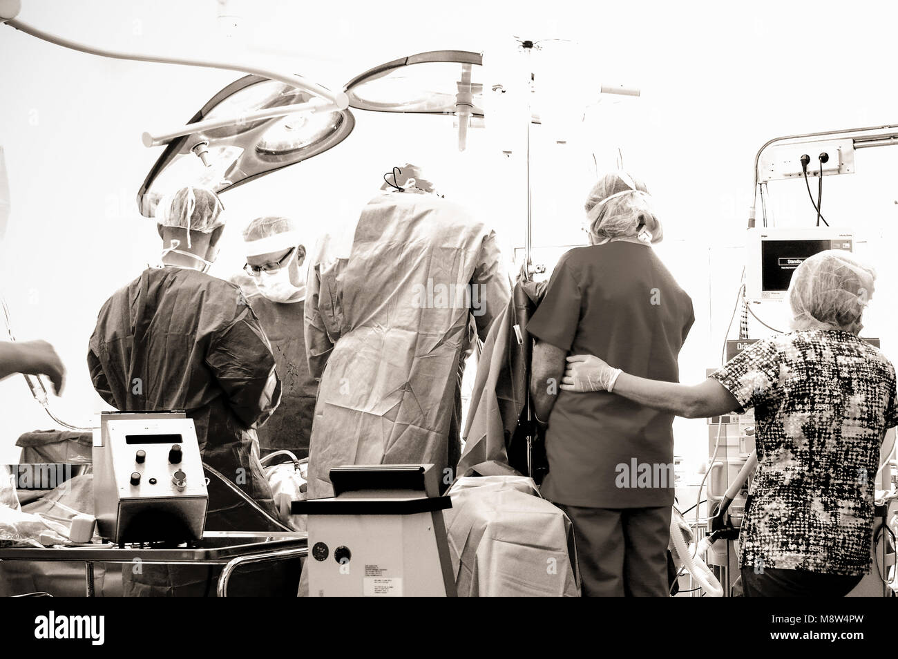 Surgeons at work Stock Photo - Alamy