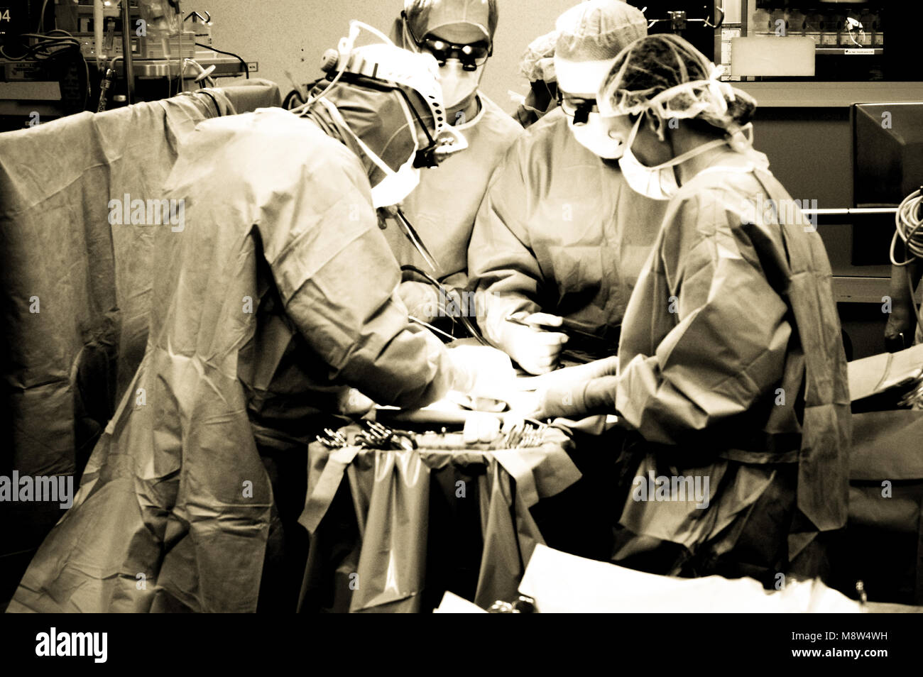 Surgeons at work Stock Photo - Alamy