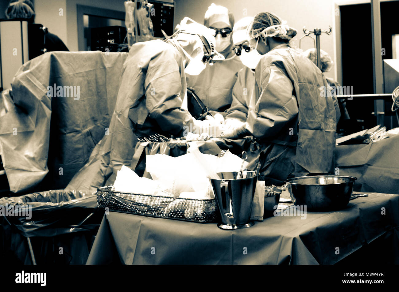 Surgeons at work Stock Photo - Alamy