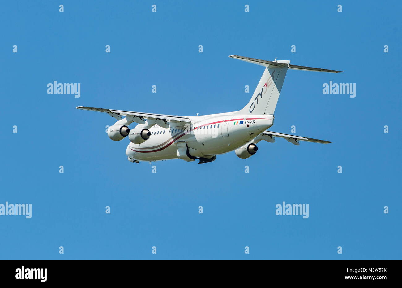 Various aircraft freighters and commercial Stock Photo - Alamy