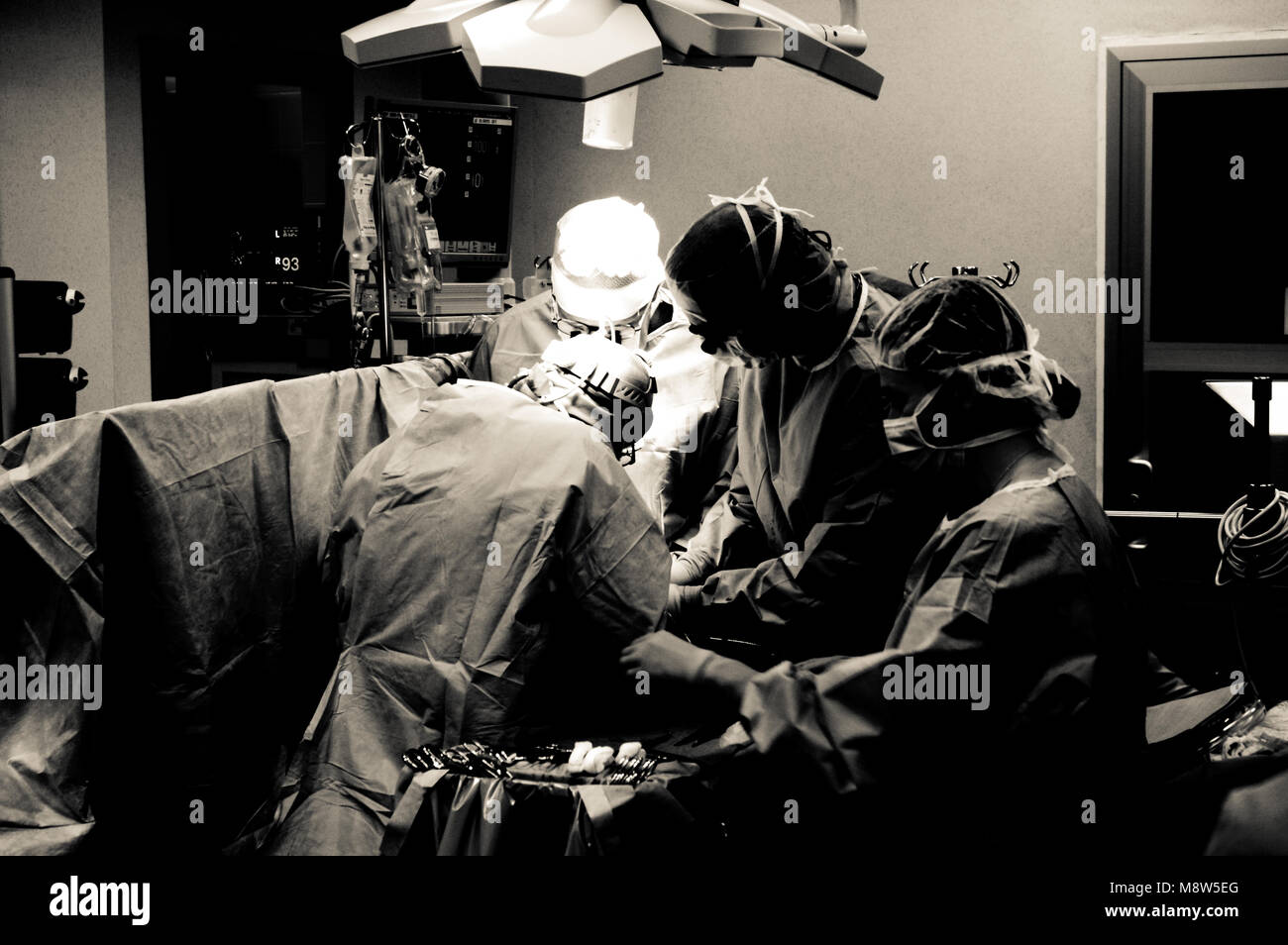 Surgeons at work Stock Photo - Alamy