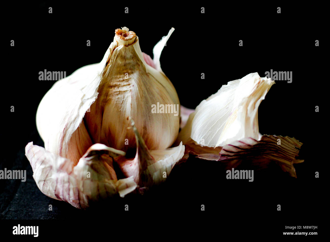 still life garlic Stock Photo - Alamy