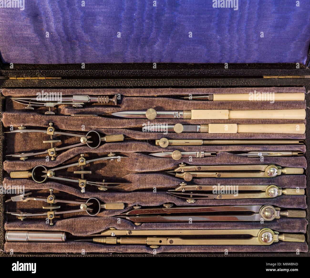 Drafting instruments hi-res stock photography and images - Alamy
