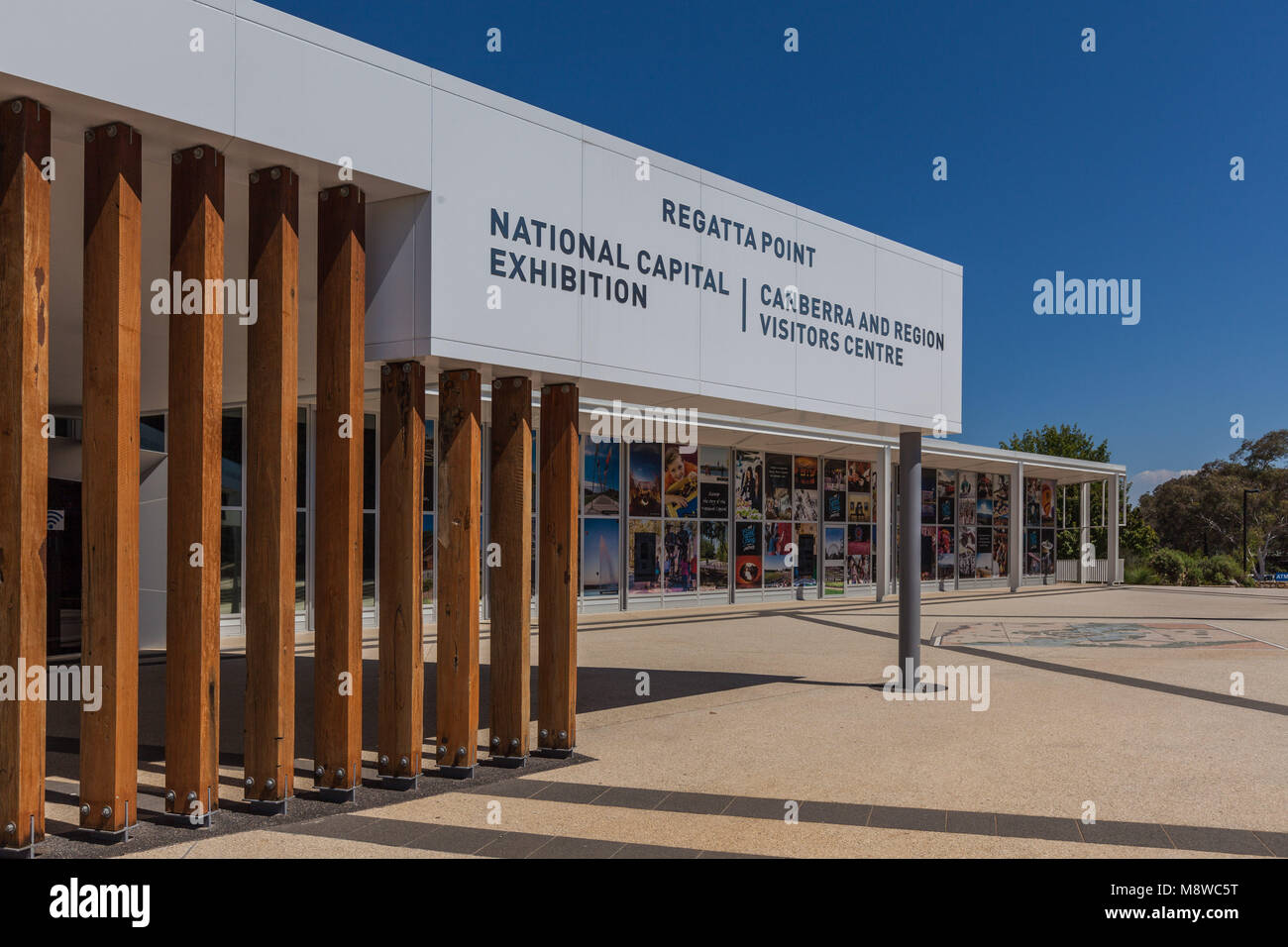 Canberra capital building hi-res stock photography and images - Alamy